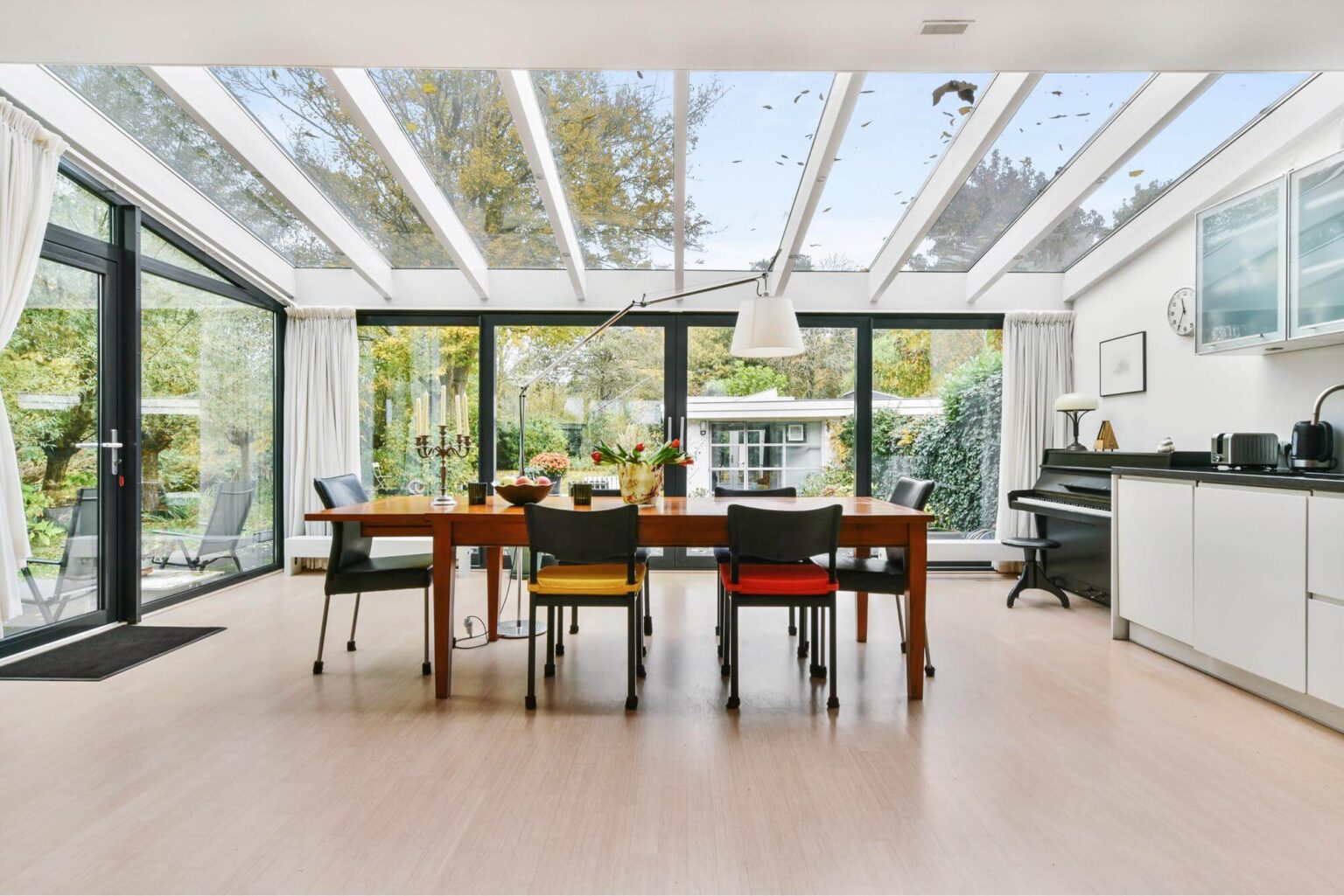 Glass Sunrooms & Rooms with Roof Styles and Large Windows – Best Glass ...
